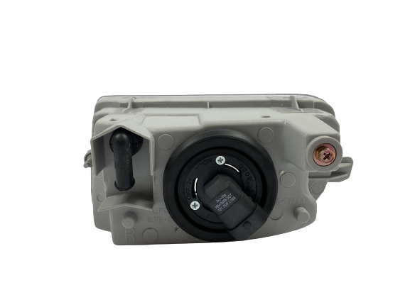 Fog Light- RIght-100 Series- 1998-2005 - Cruiser Corps